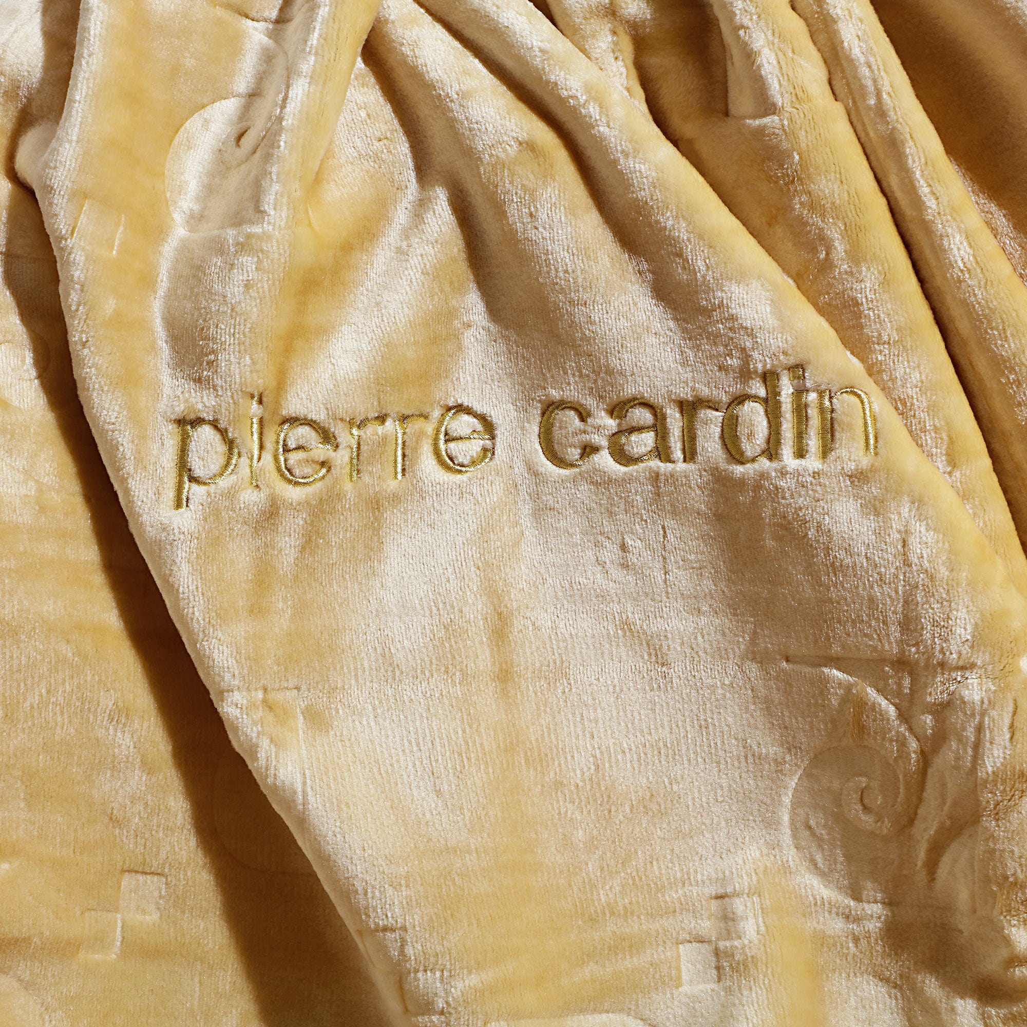 Pierre Cardin Blankets Nancy