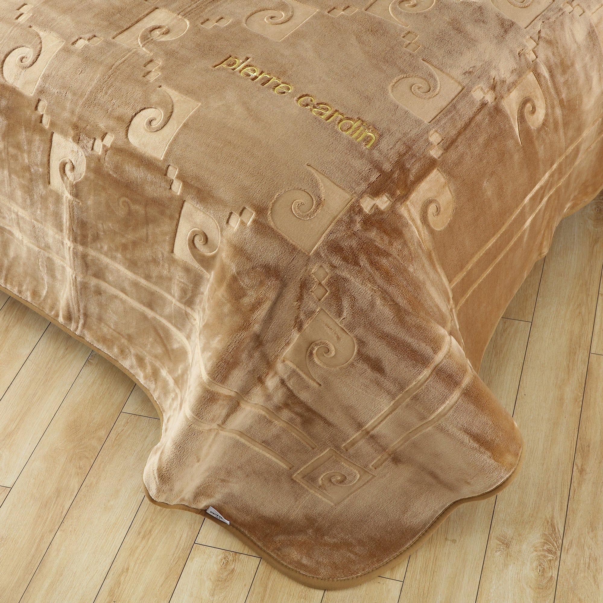 Pierre Cardin Blankets Nancy